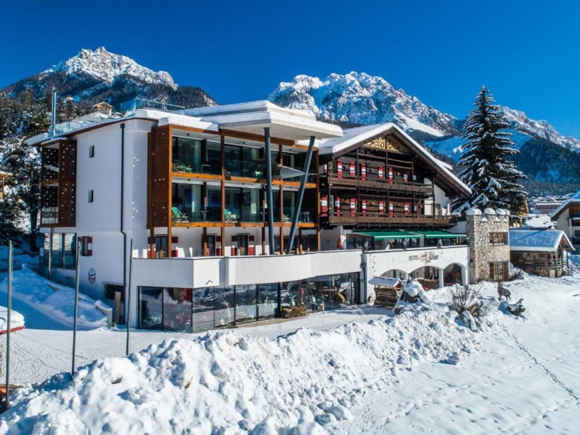 Al Plan Hotel Oldtimer Dolomites | Kronplatz (San Vigilio) | Heidi