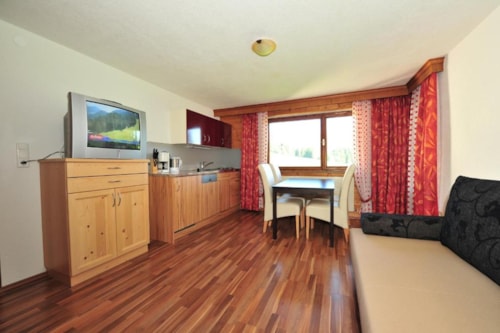 Bed & Breakfast Landhaus Strasser | Söll | Heidi